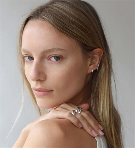 Maya Stepper Picture