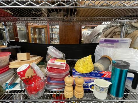 Lot Shelf Lot Of Assorted Kitchen Items