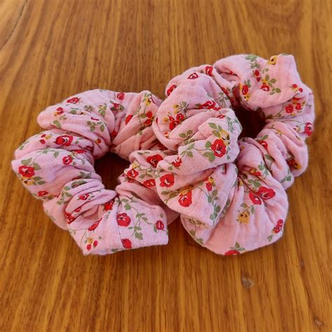 Pink Roses Scrunchie Mamma Pakkie