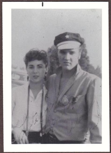 Barbara Hearn And Elvis His Then Girlfriend Elvis Presley Young