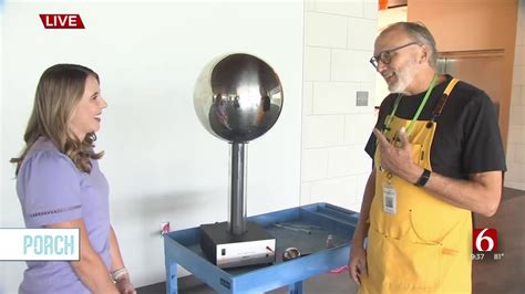 Science Experiment At Tulsa S Discovery Lab Recreates Lightning Artofit