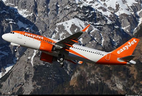 G UZLT EasyJet Airbus A N Photo By Fabian Zuba ID Planespotters Net