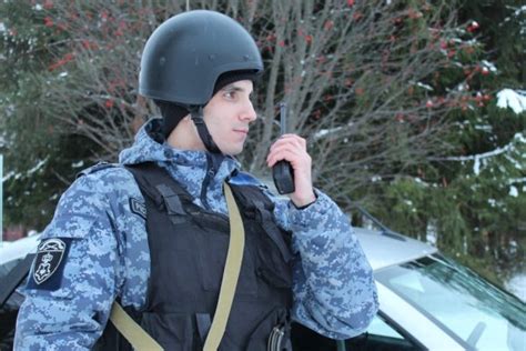 Росгвардейцы задержали сыктывкарку отказавшуюся оплатить счет в баре Комиинформ