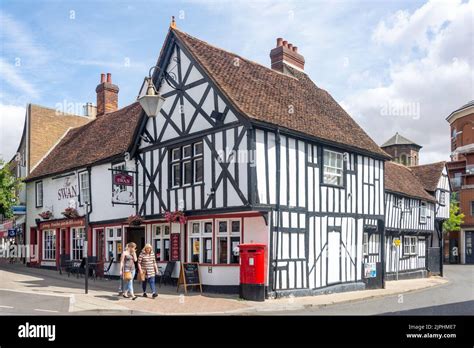 16th Century The Swan Pub Bank Street Braintree Essex England
