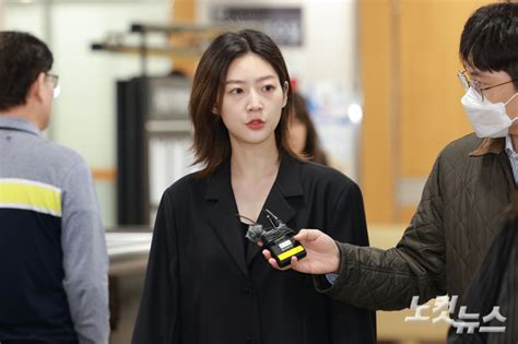 [다시 보기]김새론 생활고 괘씸죄면 사생활 폭로 괜찮다 노컷뉴스