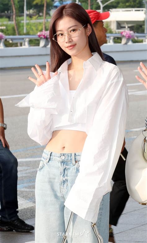 171202 Tzuyu R Tzuyu