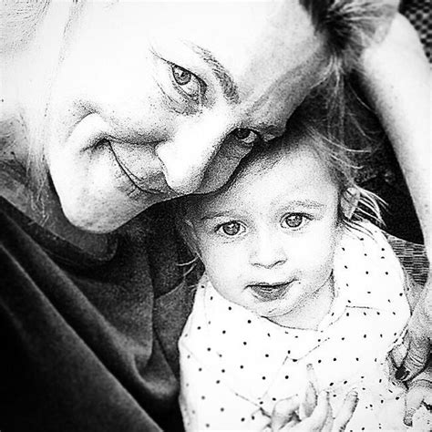 ילדים זה שמחה בר רפאלי מתאמנת