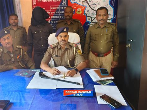 Police Arrested Two Youths Weapons Were Also Recovered In Banka Bihar