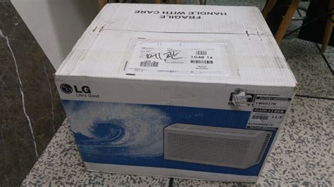 Lg 창문형 에어컨을 팝니다~ 당근 중고거래