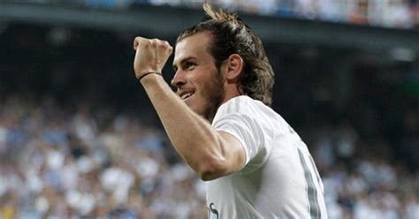 [유로 2016] 가레스 베일 그림 같은 프리킥으로 웨일스 첫 골 장식