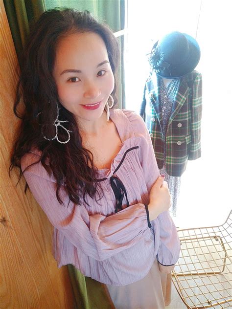 手作。复古夸张的珍珠串珠花朵耳环虎窝淘