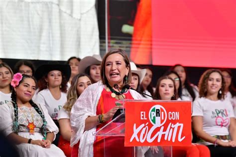 Amlo EntregÓ BastÓn De Mando A Claudia Sheinbaum Pero EntregarÁ La