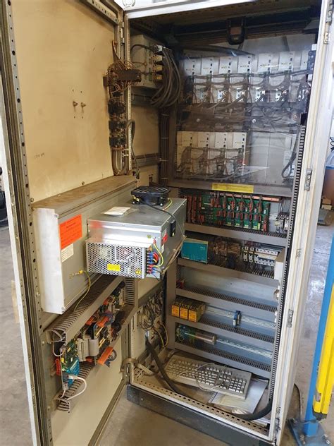 Robotic Welding System Cloos Romat 350 Glc