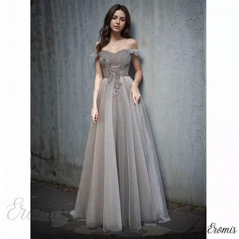 Exquisite Long Formal Wear With Shoulders For Sophisticated Females