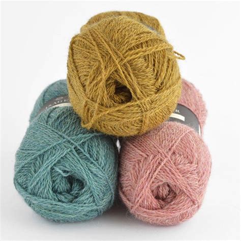 Isager Yarns High Quality Natural Fibre Knitting Yarns — Loop Knitting