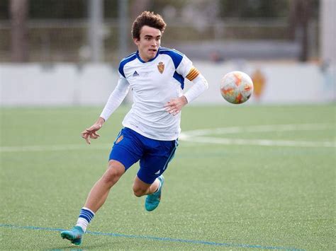 Adrián Liso Otro Frente Abierto Del Real Zaragoza En El Mercado