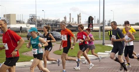 Pascal Van Troost Met Een Paar Uur Slaap Naar Overwinning Chemieloop Sport In Zeeland Pzcnl