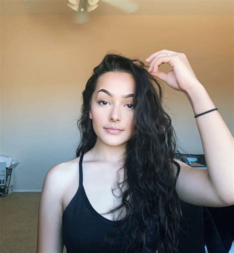 Pin By Leah🦋🦋🦋 On Hailey Orona Great Hair Pretty Girls Selfies Hair