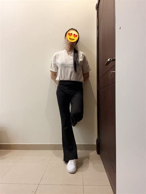 北雁久鷲 on Twitter RT Fiona02390687 非常感谢大家都愿意把我年龄往小了猜可是我的确是个1982年出生