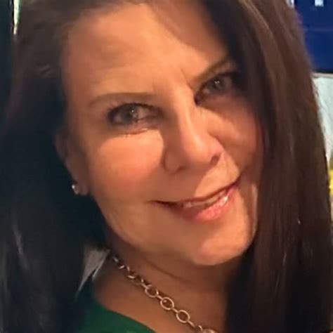 Heidi Heidiradio On Threads