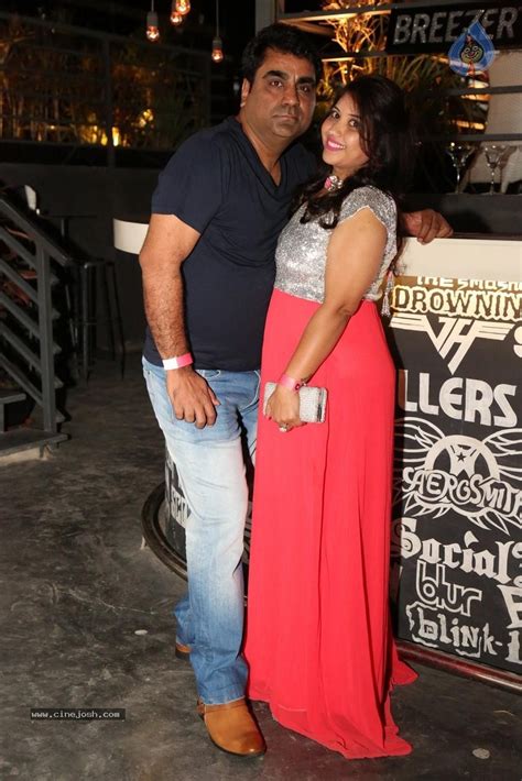 Varun And Simran Wedding Anniversary Photo 89 Of 120