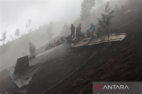 TNI AU Sebut 2 Pesawat Super Tucano Dalam Kondisi Siap Terbang ANTARA