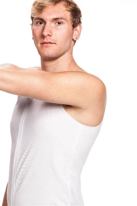 Wear Ease 953954 Mens V Neck Torso Compression Vest To Treat Mild
