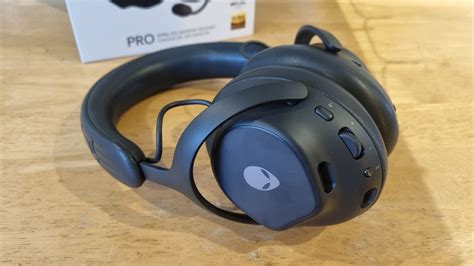 Alienware Pro Wireless Gaming Headset Review Pc Gamer