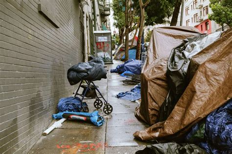 La Has Aggressive Approach To Homelessness How Does Sf Compare