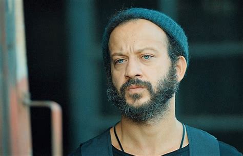 Sevilen Oyuncu Rıza Kocaoğlunu Daha Yakından Tanımanızı Sağlayacak 15