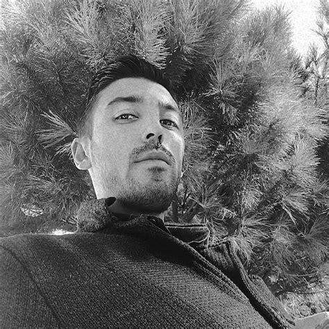 Premium Photo Low Angle Portrait Of Young Man