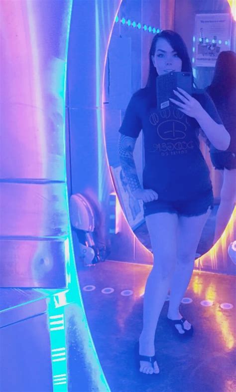 Suzy Berhows Feet