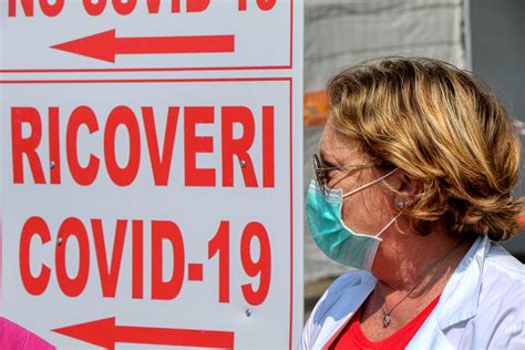 Coronavirus Presidente Fontana Indice RT Lombardia Scende A 0 51