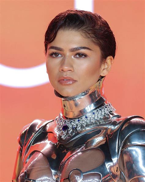 Zendaya And Stylist Law Roach Cặp Bài Trùng Quyền Lực Tạo Nên Cuộc Cách