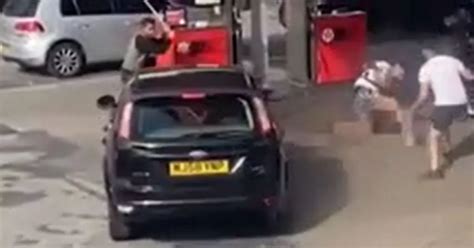 Moment Xl Bully Attacks Public At City Petrol Station Including Girl