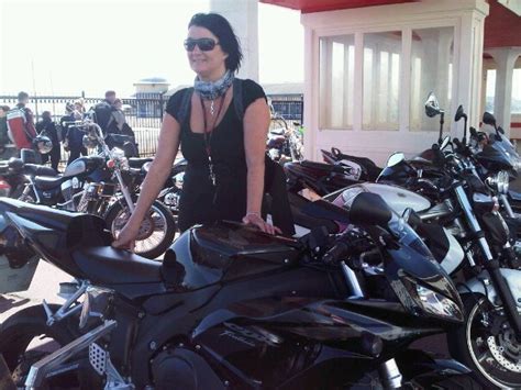 Beetlebum52 46 From Eastbourne Is A Local Granny Looking For Casual