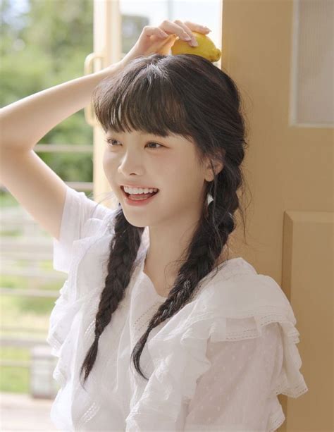 Pin On ♥︎ Kpop Pretty Hairstyles Pretty People Celebrities