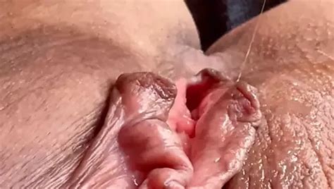 少女荡妇在你脸上摩擦她的阴蒂肥胖阴户特写 k xHamster