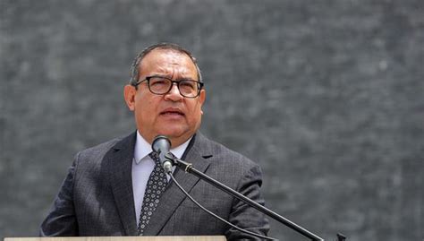 Alberto Otárola Estamos Evaluando Quién Ocupará El Cargo De Ministro Del Interior Pcm Dina