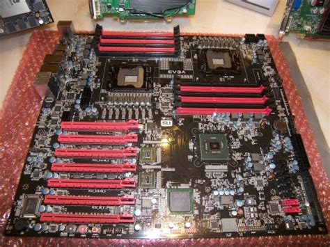 EVGA Unveils Its Dual Socket GT W Beast Motherboard