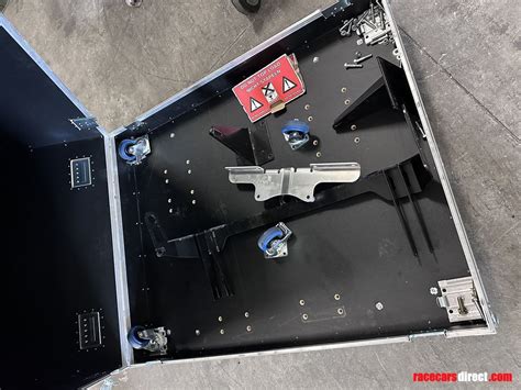 Fly Cases Engine