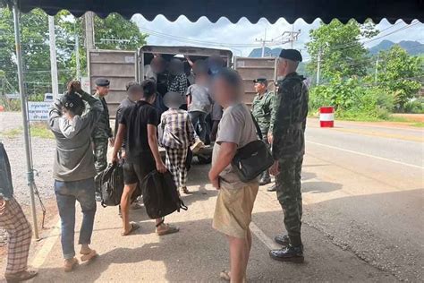 ကန်ချနဘူရီတွင် အလုံပိတ်ကားထဲ လိုက်ပါလာသော မြန်မာ ၂၆ ဦး ဖမ်းဆီးခံရ Migrant