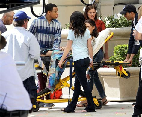 shenae grimes s feet