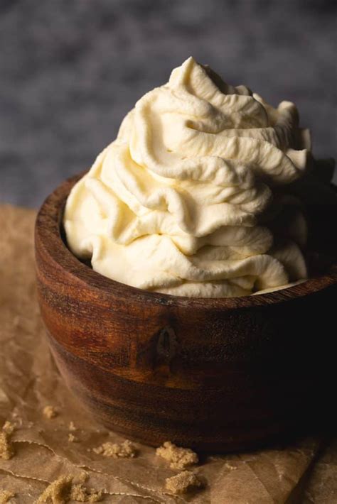 Brown Sugar Whipped Cream Caroha