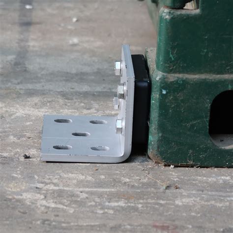 Shipping Container Angle Mounting Bracket Domino Clamps