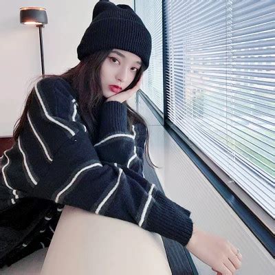 2024最新时尚好看的女性头像图片 爱头像