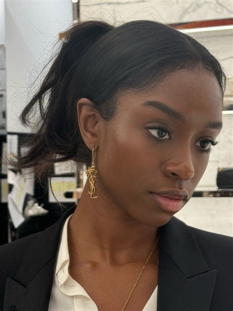Pin By Rafiatou S O On Beautiful In 2025 Hair Inspiration Dark Skin