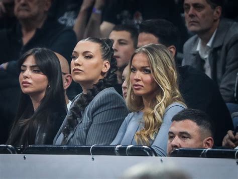 Teodora Džehverović U Vezi Sa Košarkašem Mondo