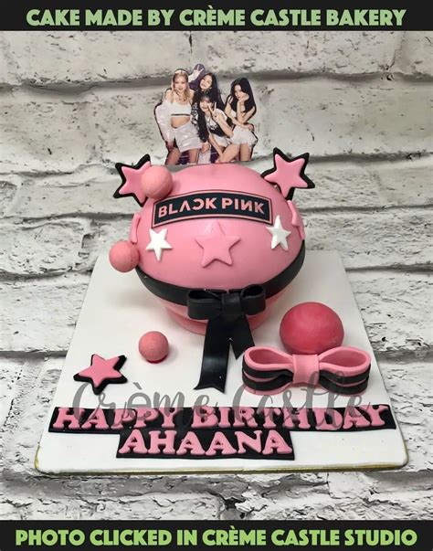 Blackpink Pinata Design Cake Creme Castle