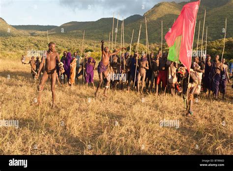 Donga Stick Fight Ceremony Surma Tribe Tulgit Omo River Valley Stock